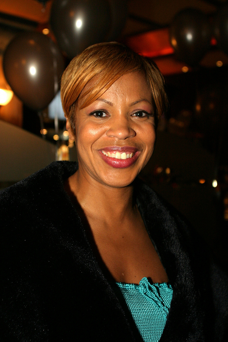 Гиги Хантер - Актриса | КИНОТВ